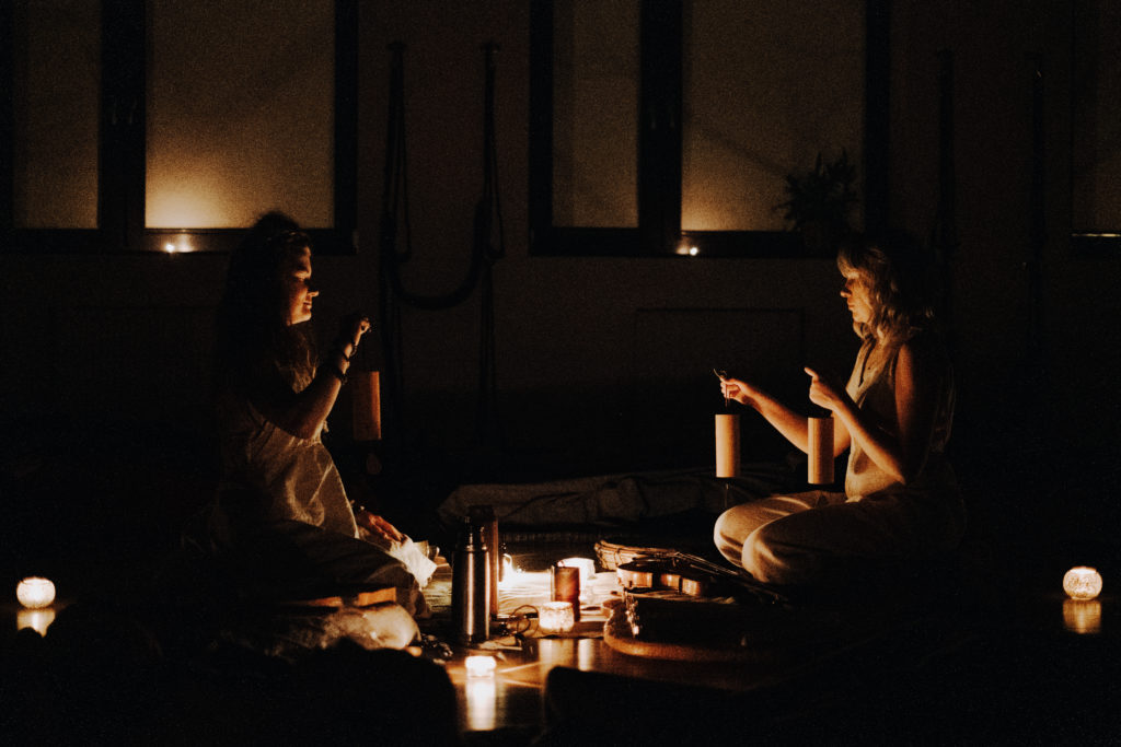 Sound Bath concert le 9 septembre 2023 Alina et Kamila - Laboratorium ...